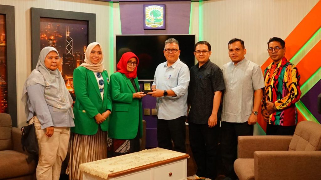 FISIP Unand Menerima Kunjungan Fakultas Sastra UMI – FISIP UNAND